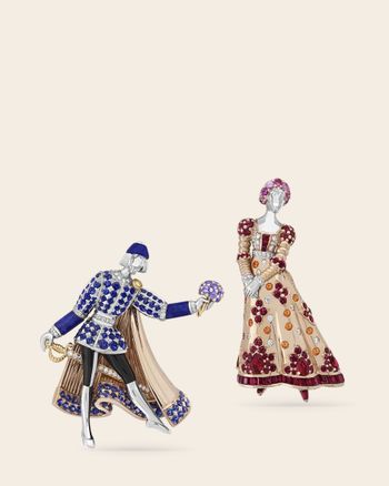 Van Cleef & Arpels Wholesale Info, Contact & Reviews | 2026